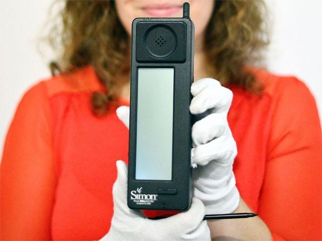 [AboutFriday] IBM Simon โทรศัพท์มือถือระบบจอสัมผัส (Touchscreen) รุ่น ...