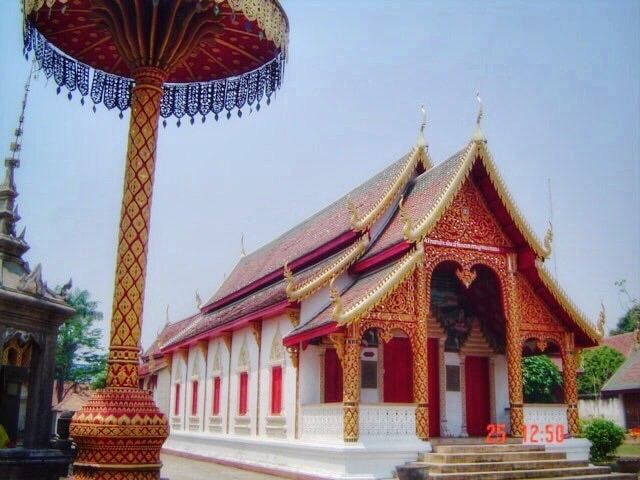 [TellingStoryByRainySeason] #ช่อฟ้าใบระกาหางหงส์ The design of the ...