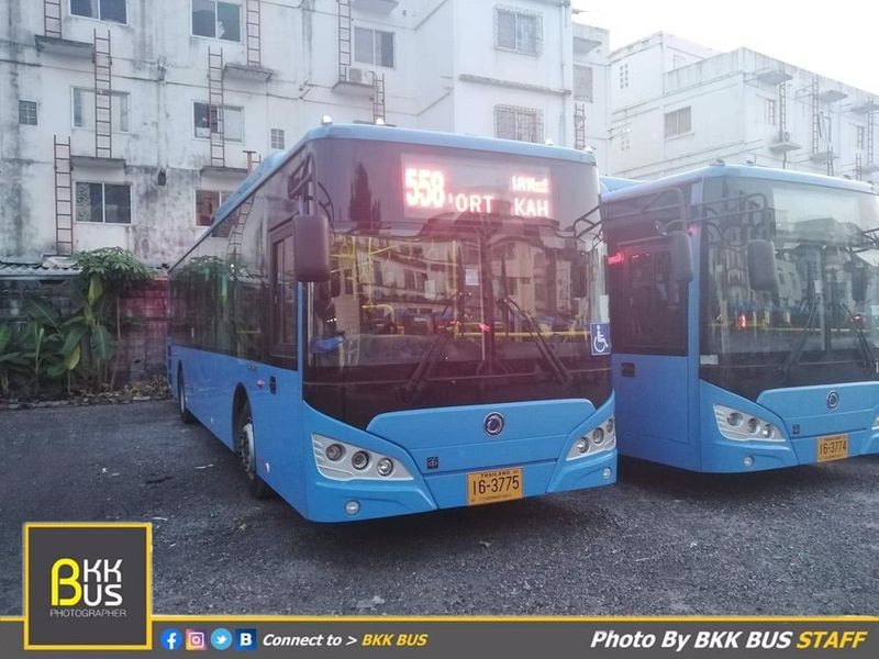 [BKK Bus Photographer] วันแรกของการให้บริการสาย 558 ในนาม Smart bus ...
