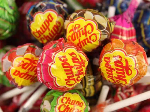[สาระไม่เลว] ประวัติของลูกอมยอดฮิต จูปาจุ๊ปส์ Chupa Chups เรื่องราวได้ ...