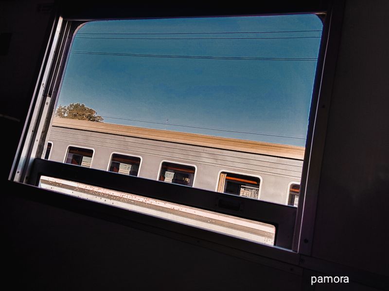 [Pamora] การเดินทางกับภาพถ่าย ื่ชื่อภาพ : หน้าต่างรถไฟ