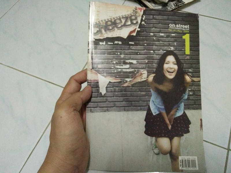 [ผมเอง (เพจ)] cheeze เล่ม 1 ปี 2004 เป็นหนังสือเกี่ยวกับแฟชั่นที่เราเห็นสาว ๆชอบซื้อมาอ่านกัน ...