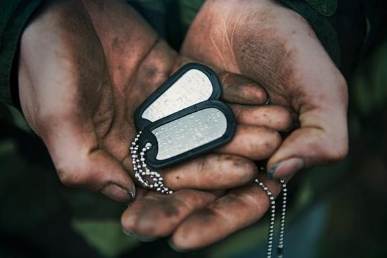 [The Time Machine 1976] Dog Tag หรือ ด็อกแท็ก เป็นชื่ออย่างไม่เป็น ...