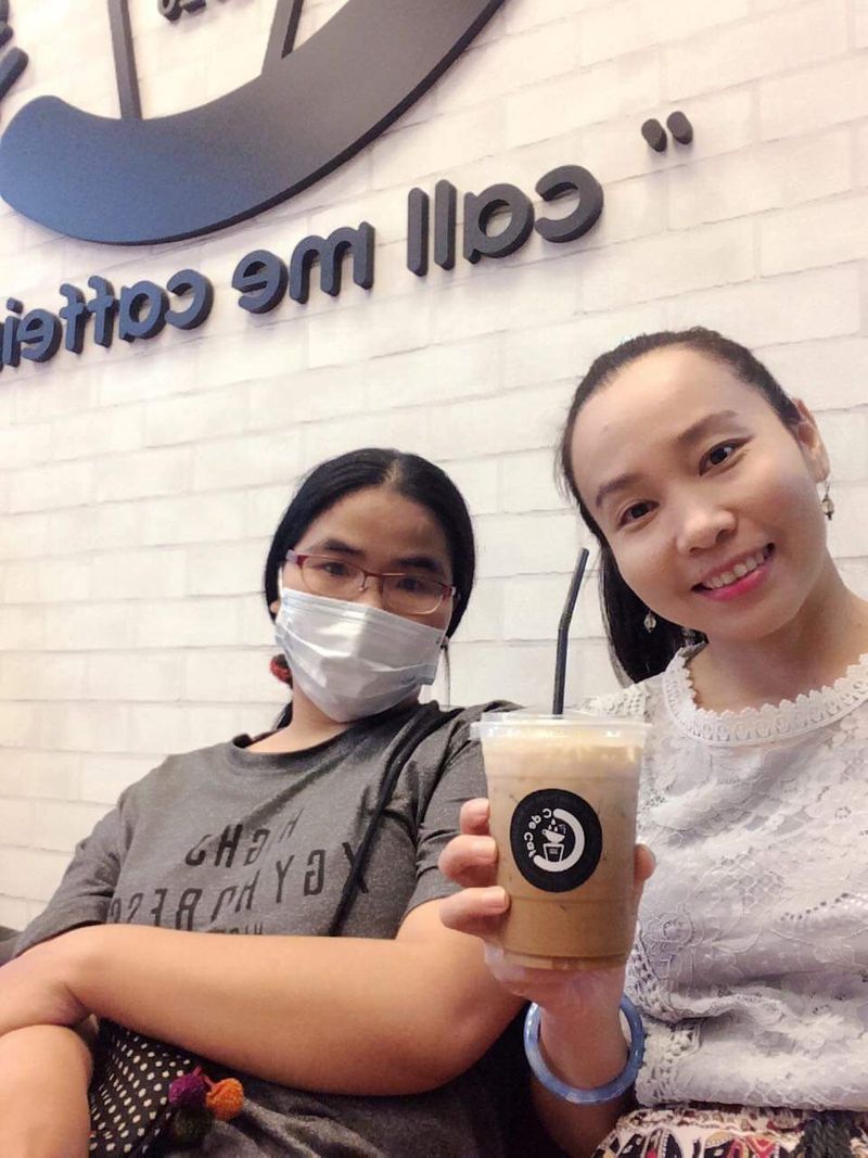 [👧💗Wipada_Diary💗👧] มีโอกาสนัดเจอเพื่อนสาว มาหากินกาแฟกับหมูกะทะ เมนูโปรดของนาง ปกติจะนัดเจอกัน ...