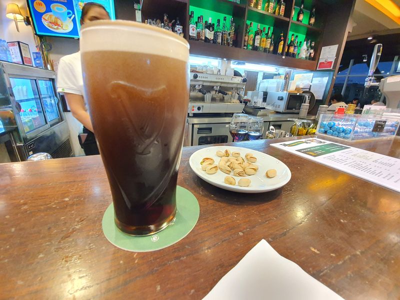 [แมงเม่าใส่กาวน์] มีเวลา เครื่อง delay มา drink ต่อ เบื่อมากๆ