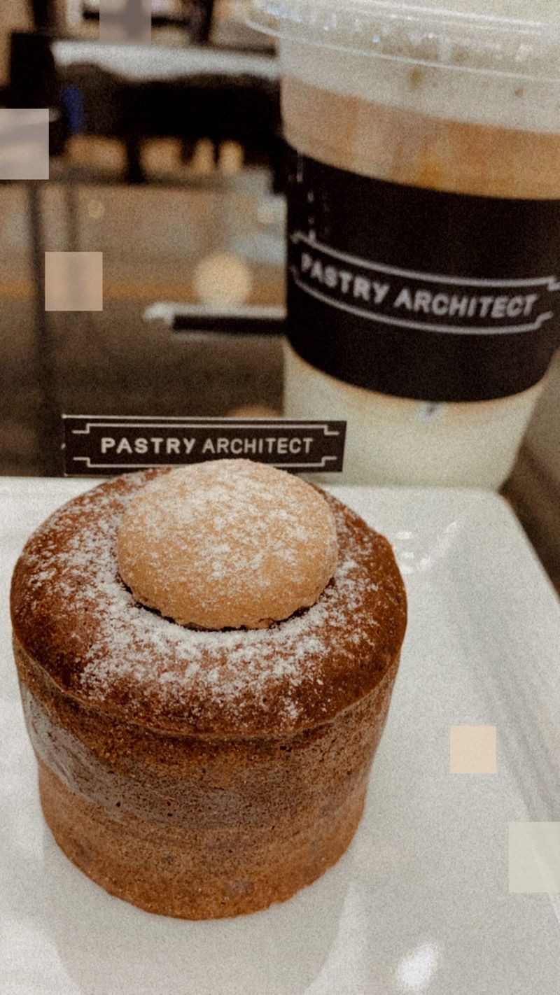 [เที่ยว! เยี่ยว! ราด!] ช็อกโกแลตฟองดองต์ กับคาปูชิโน่เย็นหวานน้อยร้าน Pastry Architect คือดีย์ ...