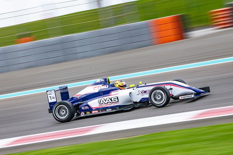 [Motor World Thailand] เติ้น ทัศนพล อินทรภูวศักดิ์ ประเดิมศึกรถสูตร ...