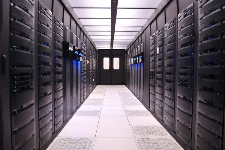 [นั่งมึนในห้องเซิฟเวอร์] ว่าด้วยห้อง Server Room หรือ Data Center ผู้คน ...