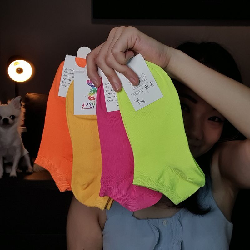 [Maeban Condo] วันนี้มีอะไรมาส่ง EP 187: ถุงเท้าสีสะท้อนแสง 12-15฿ https://shp.ee/2pxa676 https ...