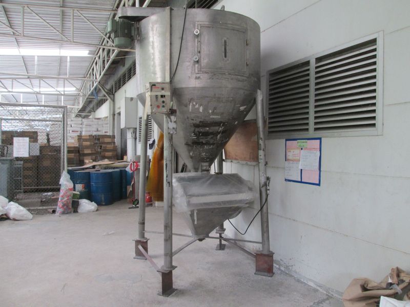 [ประเมินราคาเครื่องจักร] เครื่องผสมเม็ดพลาสติก Plastic Chip Mixer แบบ ...