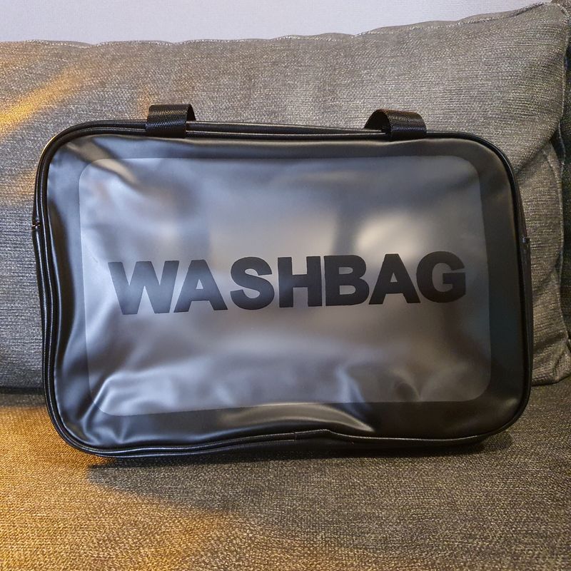 [Maeban Condo] วันนี้มีอะไรมาส่ง EP 250: กระเป๋าใส่เครื่องสำอางใบใหญ่ กันน้ำ 31฿ https://shp.ee ...