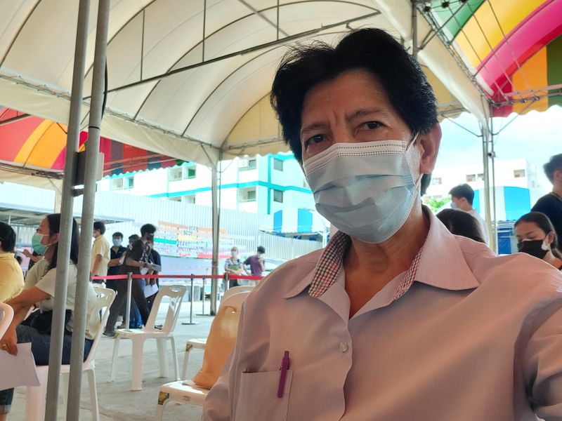 [Permvit chaisuvarn] 7-6-46- 10:10-ลงทะเบียนตรวจร่างกาย 10:20-ฉีดวัคซีน ...