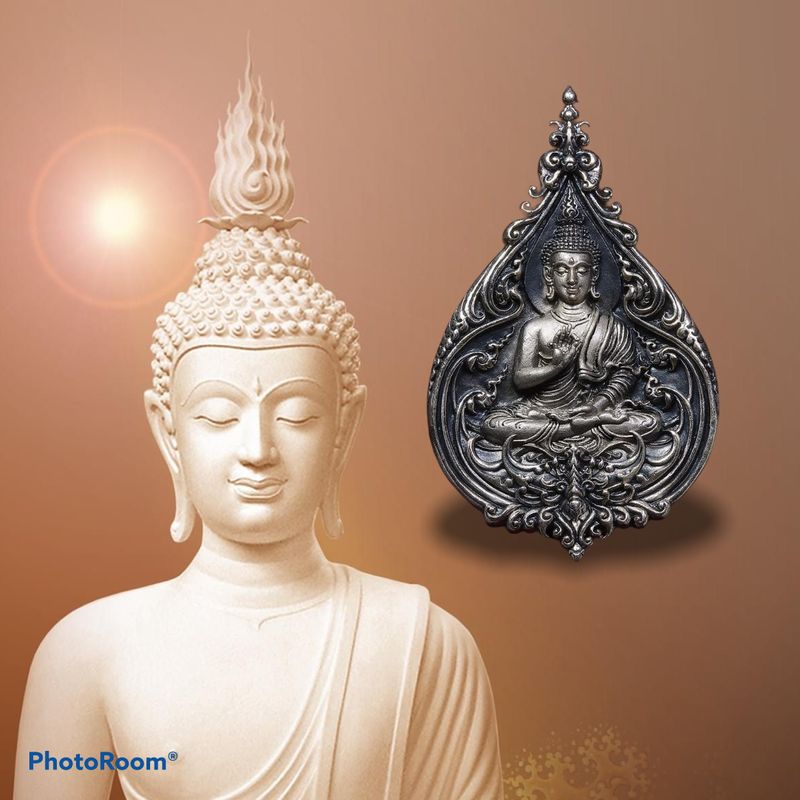 [Sumart Wanapisit] สุข สงบ 🙏🏻 พระพุทธประทานพร_เนื้อเงิน(พิมพ์ใหญ่) #พระวัดร่องขุ่น