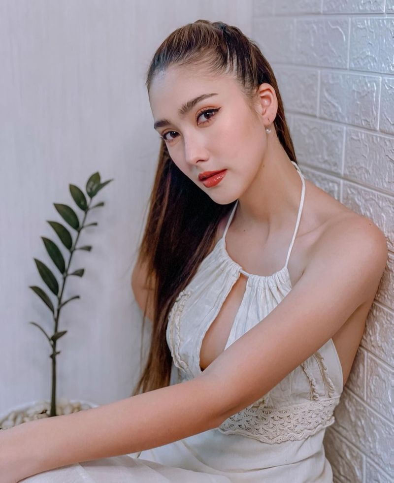 [dara online] ยอมใจออร่าสวยแซ่บ “ฮาน่า ลีวิส” ราชินีนักบู๊ ยังคงเรียกเรตติ้งได้อย่างดีสมกับเป็น ...