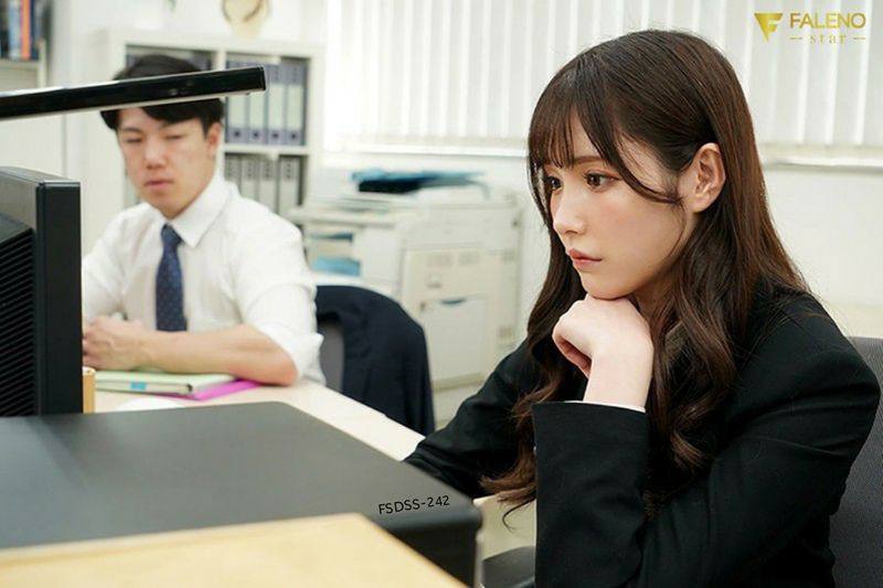 Jav World Jav Review หัวหน้าขี้เหงากับเด็กหนุ่มพนักงานใหม่ เมื่อต้องไปคุยงานต่างจังหวัด