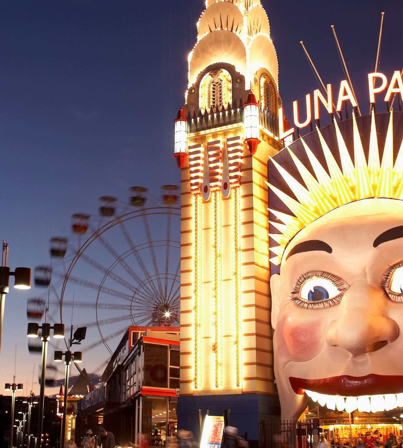 [The Gallery] Luna Park มรดกสวนสนุกอายุ 110 ปี แห่งออสเตรเลีย Luna Park สวนสนุกที่เปิดดำเนินการ ...