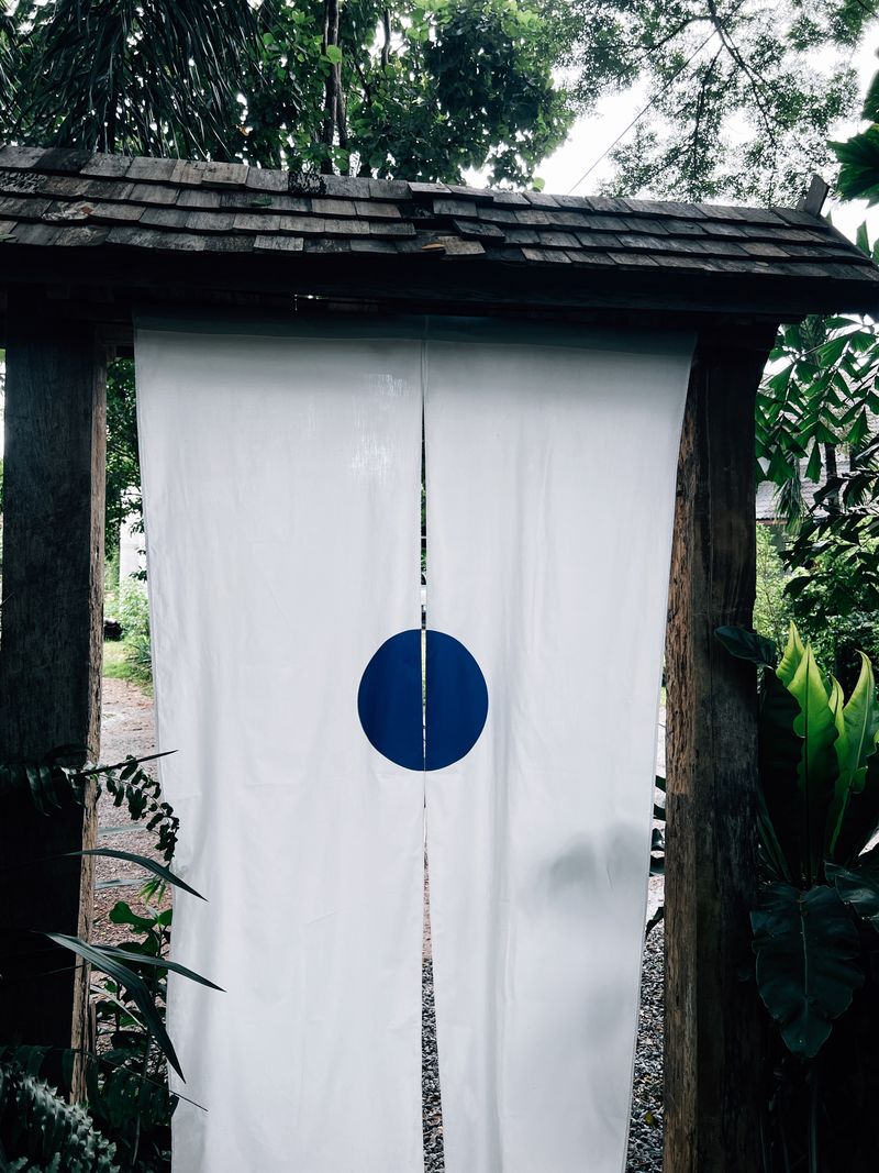 [NY Ywanderlust] Hani Creative Space ⛰🌳 เพื่อนๆ !!!! 💕 วันนี้เราจะมารีวิว คาเฟ่ สุดชิค ที่ น่าน ...