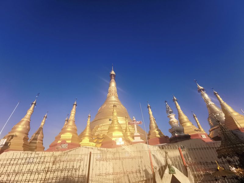 [Look Myanmar] เช้านี้ขอพรด้วยกันนะคะ