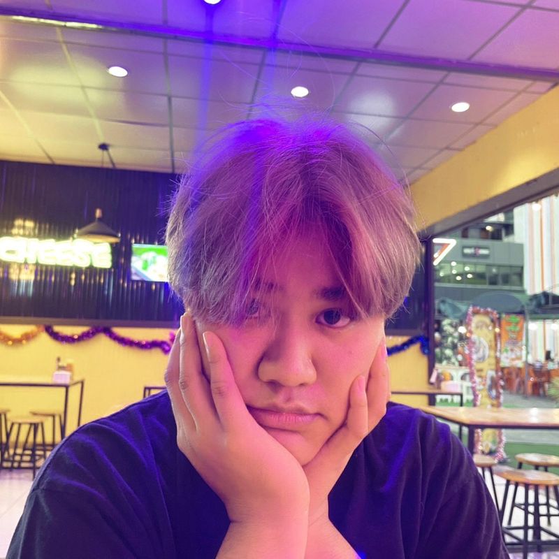 [Everyday with Gade] ⚪️ This is my 1st post.