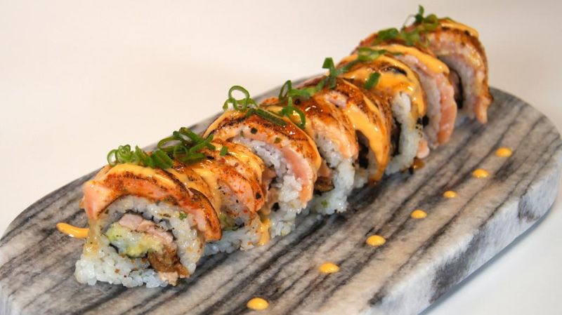 [Asia kitchen ] Happy roll 🍣🥢 มาแล้วชูชิหน้าต่อมาของเรา พยายามตั้งชื่อ ...