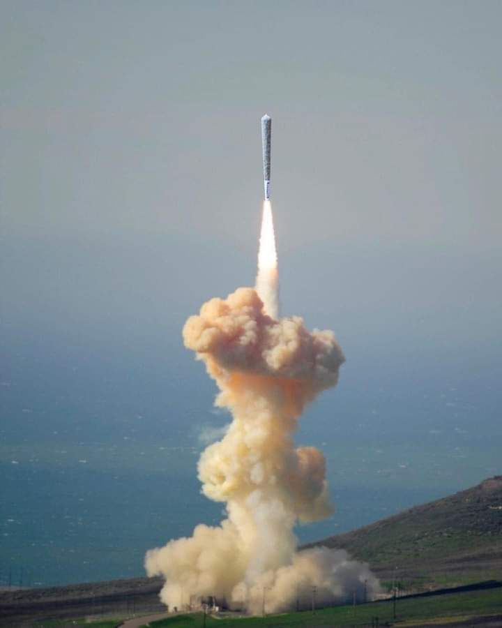 [Archura] ขอสันติสุข จง บังเกิด 55555 ยิงใส่รัสเซีย สักมวน คงดีขึ้น ...