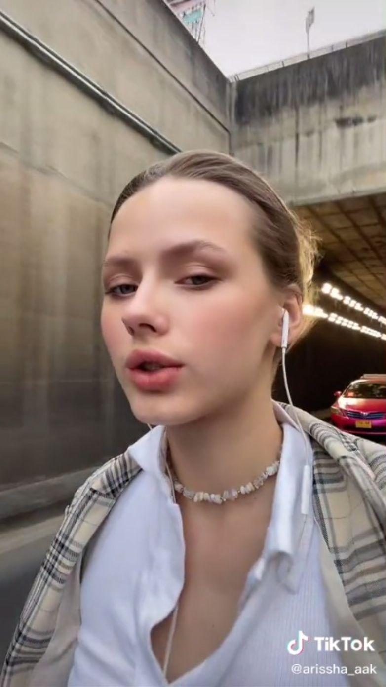 [kaopoon Talk] นั่งวินลมแรงแค่ไหนก็ไม่หวั่น ! พารู้จักคุณ Arisha นางแบบ ...