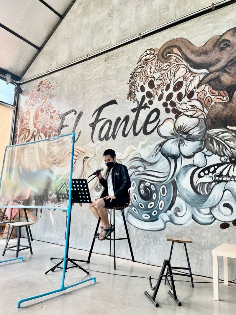 [John nathan Thailand ชีวิตธรรมชาติและการเดินทาง] จัดไปสัก1ผลงานเพลง🗣🎶🎵 ...