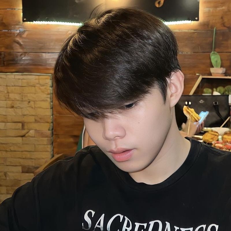 [Nutthapat Patcharakachonchinnaphop] ได้เรียนรู้ว่า เราเก่งขึ้น มีประสบการณ์มากขึ้น เข้าใจในการ ...