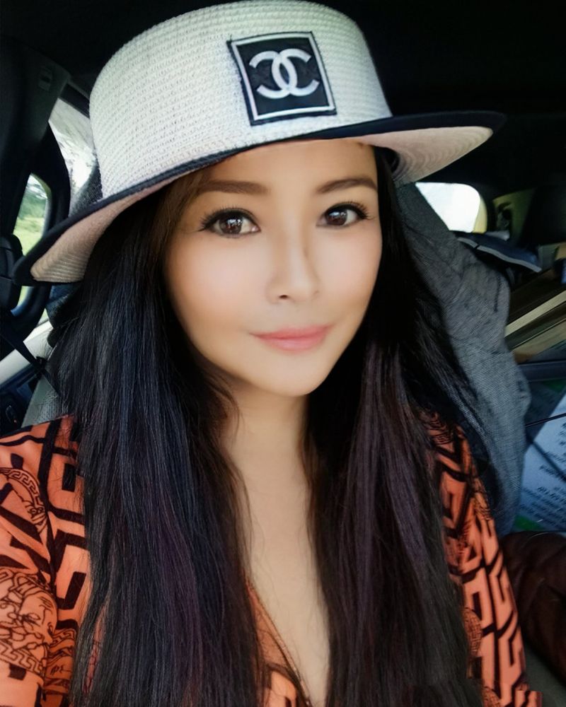 [TUKTA TUKTA Rungtoj] ผู้หญิงหาเช้ากินค่ำ ชีวิตต้องสู้ แต่ชีวิตจริงนิ่งกว่าในละคร ฝากติดตาม ...