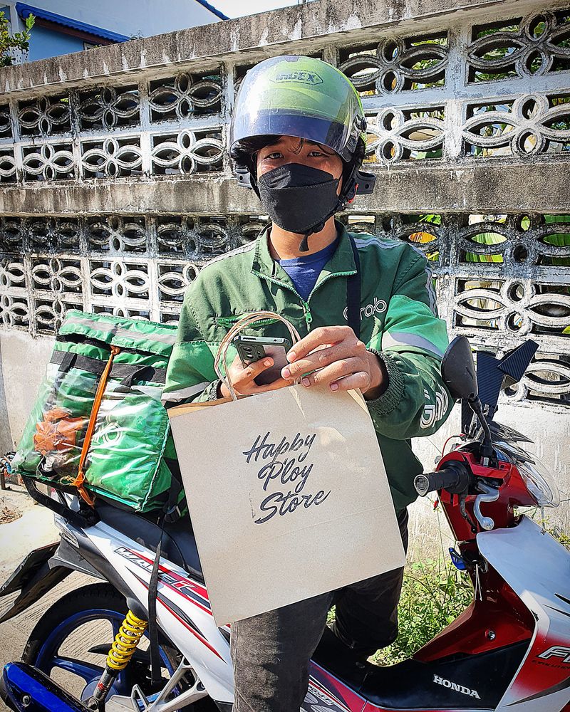 [Happy Ploy Store] บริการส่งด่วน 1 ชั่วโมง🎉 LINE MAN MART 💚 GRAB https://t.co/GLM7J4YwFF