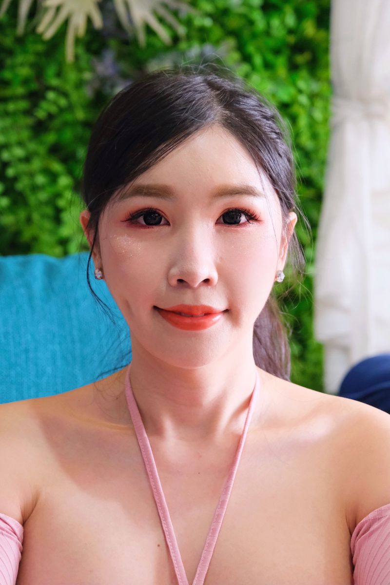 [CRAZY HEEJIN 💕] 👧🏻💖 วันนี้ #หนูฮีจิน ได้มีโอกาสมาใช้บริการ ทำความสะอาด และ ต่อขนตา 👁 กับ ...