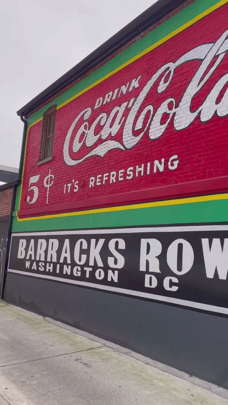 [Yaklea] เดินเล่น Barracks Row ,DC สวัสดีตอนเช้าวันเสาร์ของ Washington ...