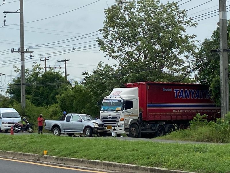 [John nathan] 🚨⚠️อุบัติเหตุเกิดขึ้นได้ทุกที #อย่าใช้ชีวิตด้วยความประมาท ...