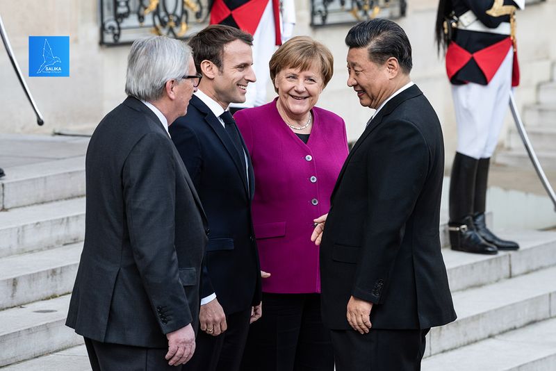[ชตระกูล ศรีสวัสดิ์] มีข่าวลือว่า Merkel เป็นลูกสาวนอกสมรสของฮิตเลอร์ ...