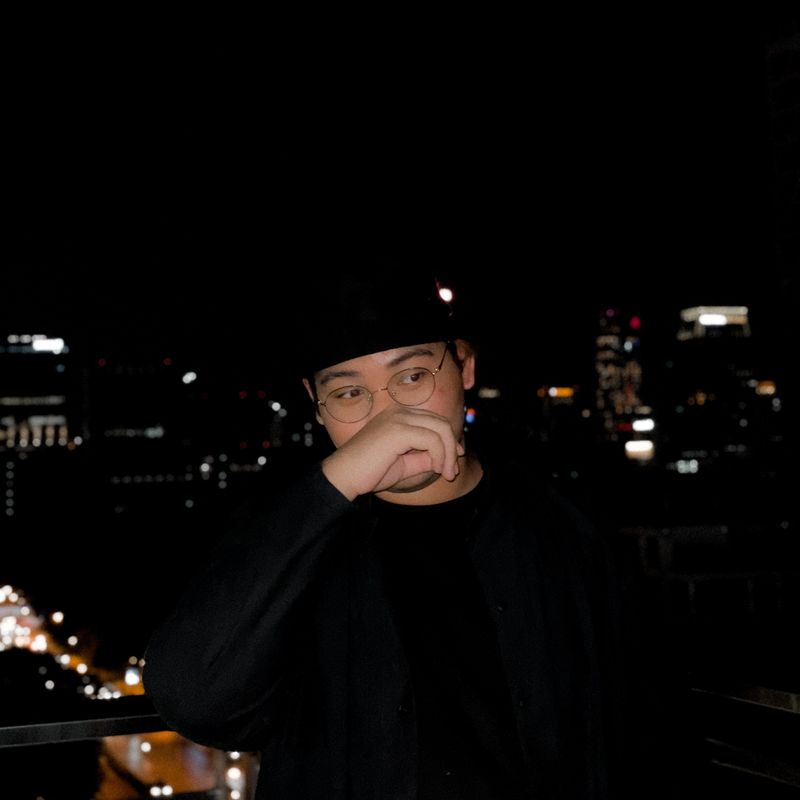 [Prach R.] มาเลอ