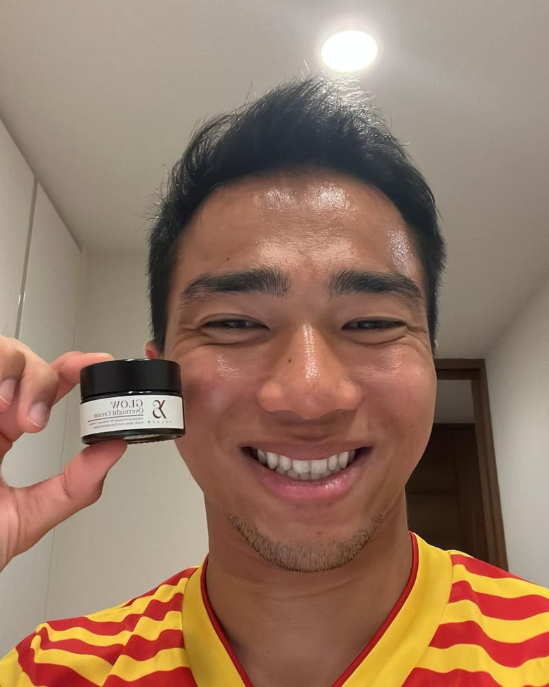 [แบรนด์ Y8 ประเทศไทย] ตั้งแต่รู้จักกับ Y8 ใครก็เดาอายุผมไม่ถูก Y8cream