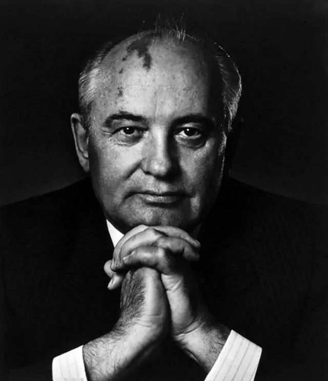 [ชตระกูล ศรีสวัสดิ์] ...."ไฟนำทางยุโรป" ดับลงแล้ว.... Mikhail ...