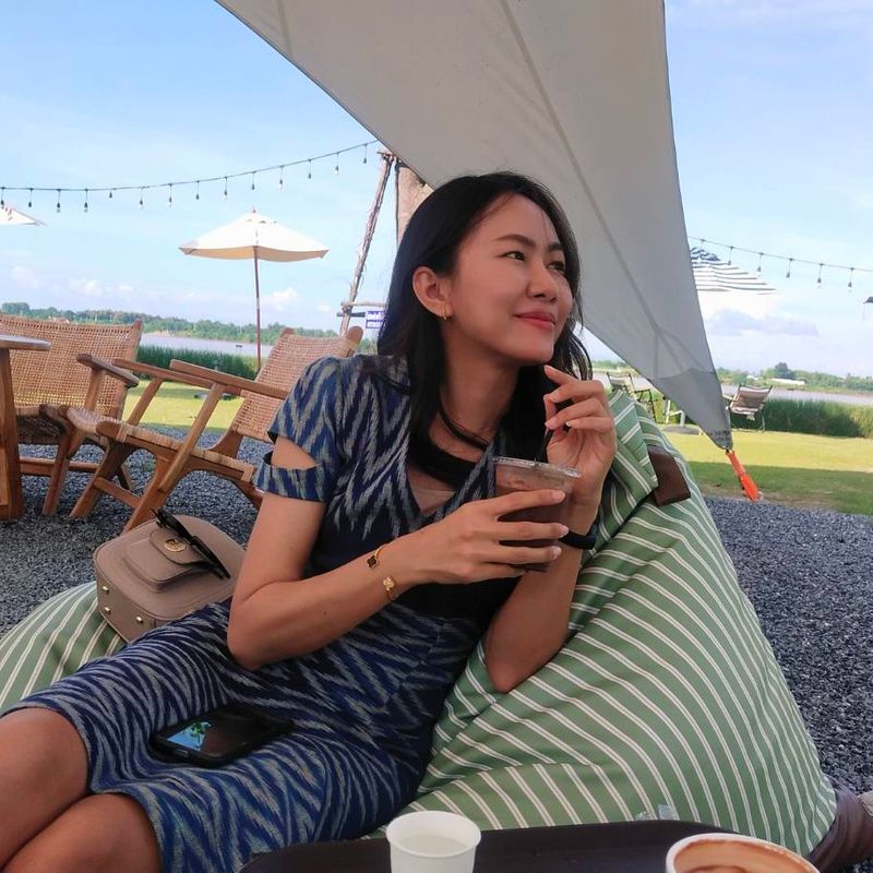 [Salinee.sae] ไปเที่ยวใช้เวลาอยู่กับครอบครัวค่ะ เพราะเขารักเรามากที่สุดก็เลยอยากให้ครอบครัวได้ ...