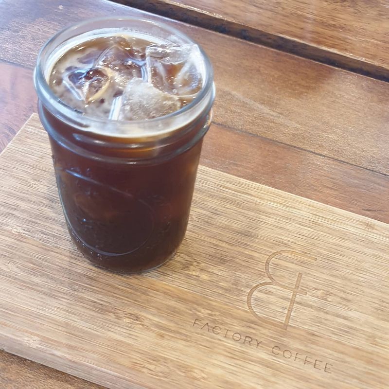 [VaRaYa] "คุณพ่อผู้เรียบง่าย" ตั้งแต่โตเป็นผู้ใหญ่แล้วฉันย้ายออกมาอยู่ ...