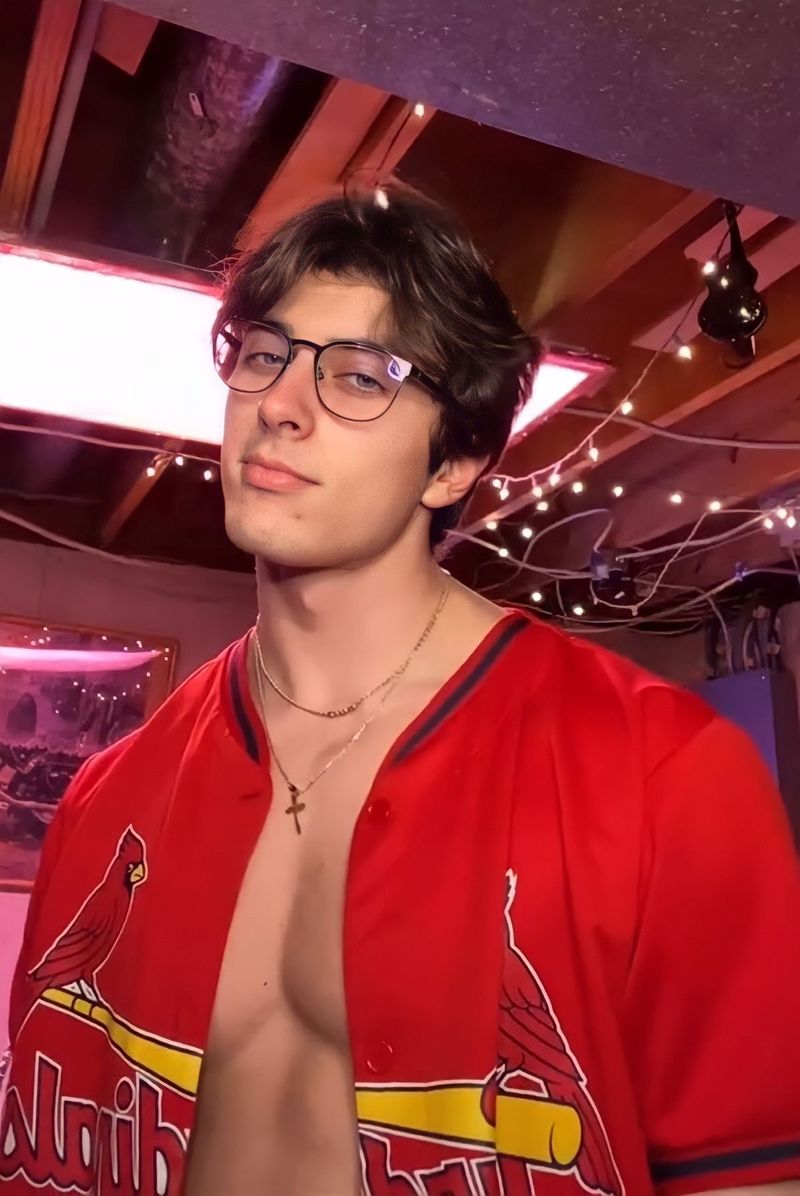 [รวมหนุ่มหล่อชาวหรั่ง💫 ] ขอแนะนำชาวหรั่งคนนี้มีชื่อว่า “Christian Locke ...