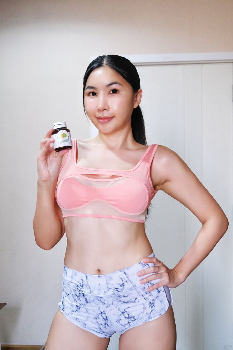 [CRAZY HEEJIN 💕] 👧🏻💖 ทุกคน เห็นหุ่นเอส ฟิต แอนด์ เฟิร์ม 👙 ของ #หนูฮีจิน มั้ย ? มีเคล็ดลับจะมาบอก ...