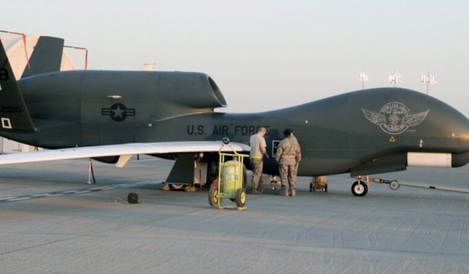 [Everythinghobby] Military drones, Drone war ที่บินได้นานประมาณ 24 ...