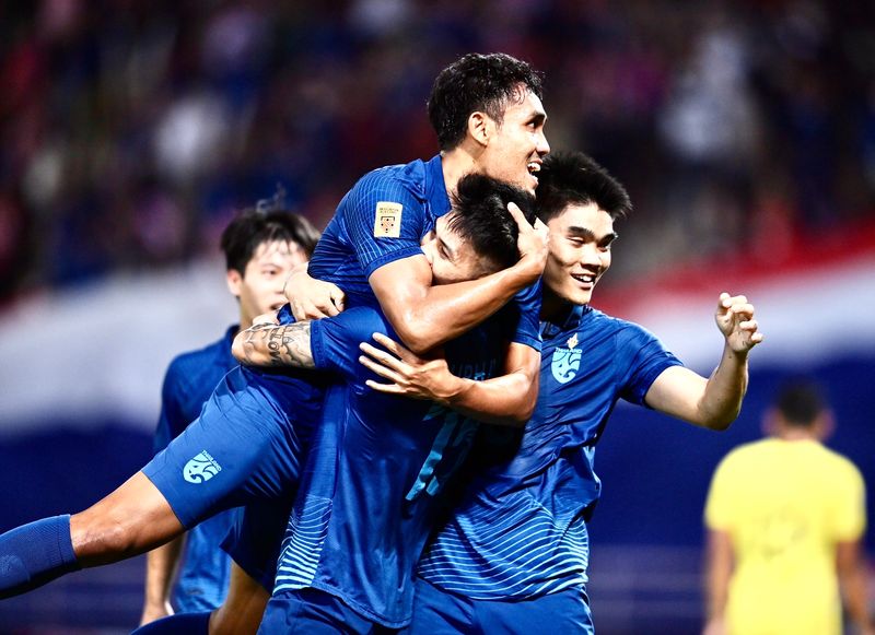 [Sorrasin ] ทีมชาติไทย ล้างตาบี้ชนะ มาเลเซีย 3-0 สกอร์รวม 3-1 ผ่านเข้าชิง AFF 2022 https://m ...