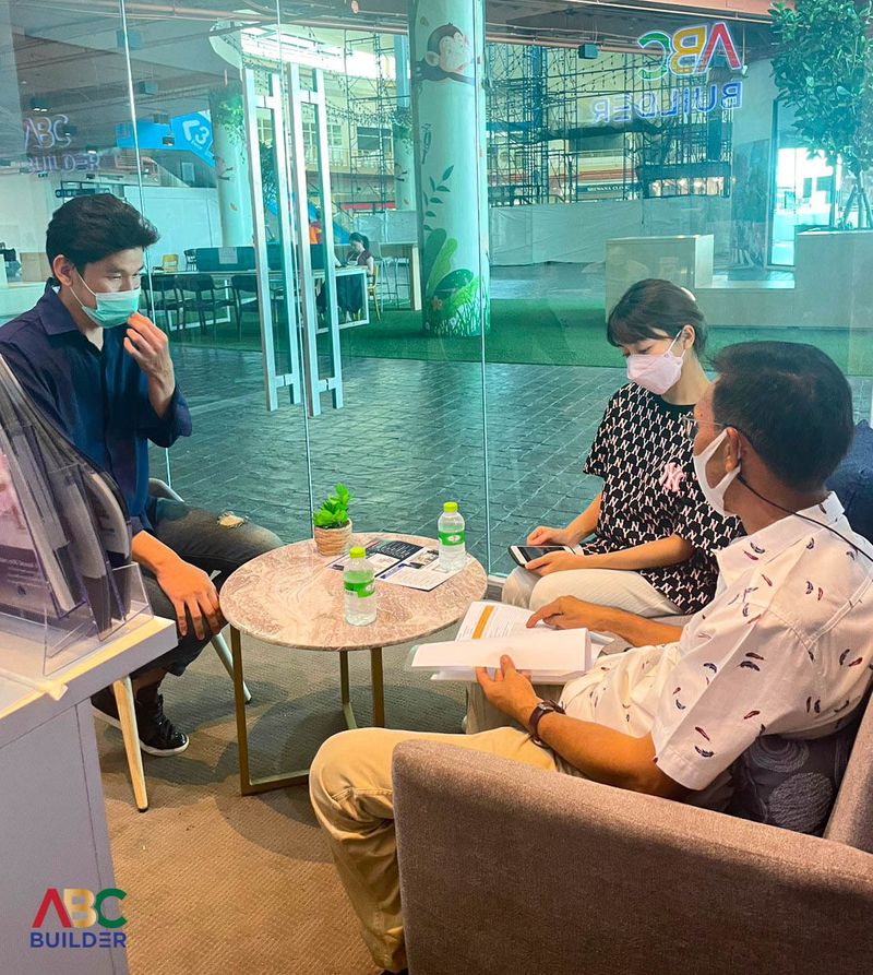 [เอบีซี บิลเดอร์] เก็บภาพบรรยากาศ ลูกค้าเข้ามาคุยรายละเอียดการก่อสร้าง ...