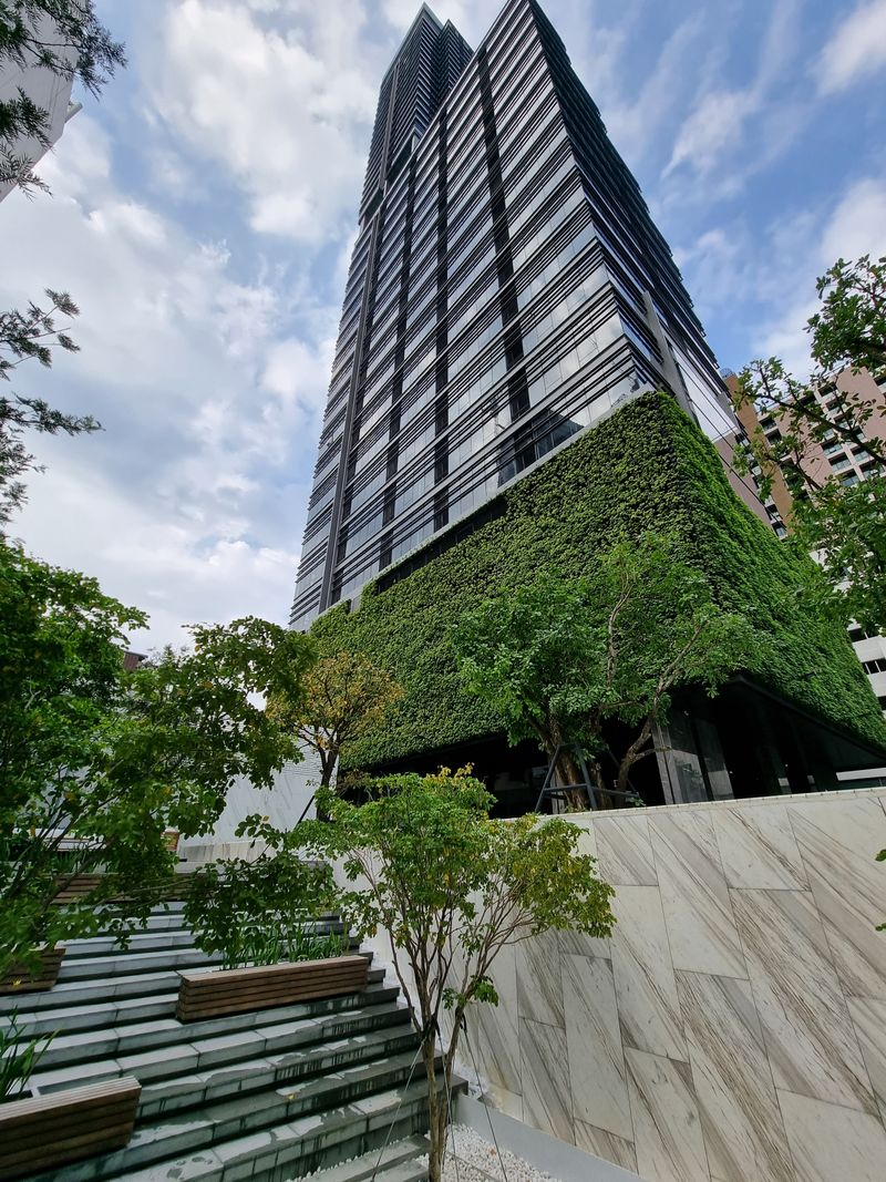 [Propholic] [1st Impression] CONNER RATCHATHEWI ก่อนหน้าที่จะมีสารพัด ...