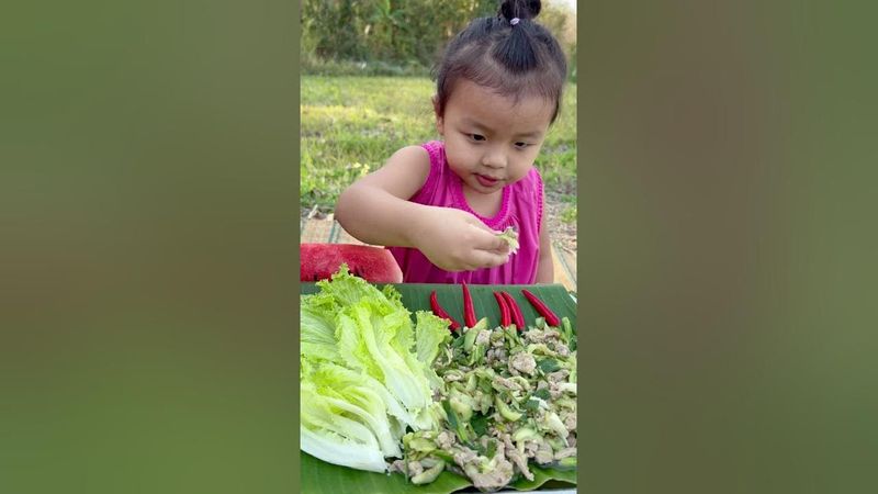 [Everythinghobby] ซุปมะเขือ อาหารสุขภาพจานโปรดจาหแม่หนู อิหล่าสไมล์ https://youtube.com/@eilar_smile