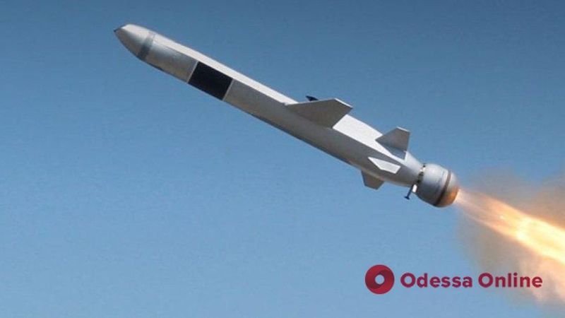 [เบื่อเมือง] รัสเซียยิงขีปนาวุธ Kalibr ถล่มยูเครน Kalibr เป็นขีปนาวุธ ...