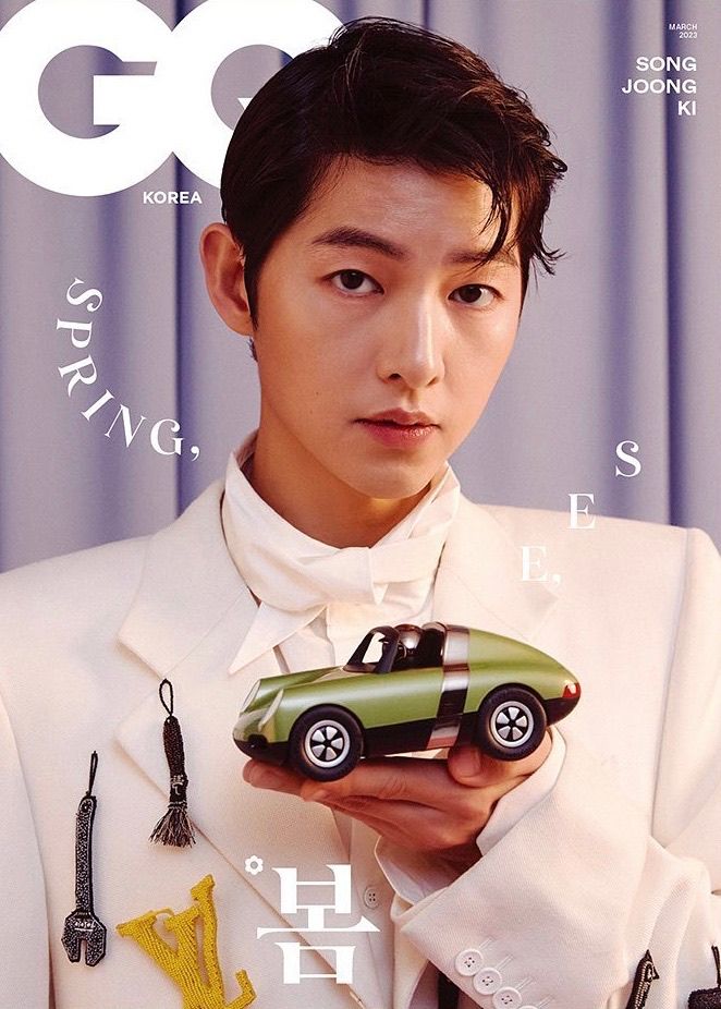 [🇰🇷𝒮𝒶𝓇𝒶𝓃𝑔-𝒦🇰🇷] Song Joong Ki X GQ Korea #ซงจุงกิ บนปกนิตยสาร GQ Korea ฉบับเดือนมีนาคม gq_korea # ...