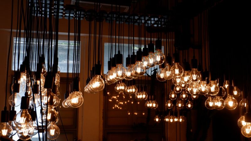 [goldfishwannaeatpoet] Genie Genie little jiggly Teeth crush Fist punch ...