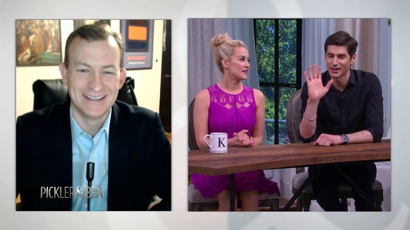 [Everythinghobby] ครบ 6 ปีที่คุณพ่อ Prof. Robert Kelly ถูกครอบครัวโผล่ ...